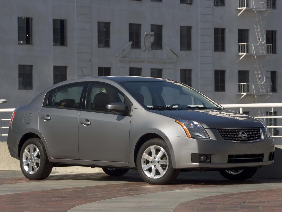 Nissan Sentra technical specifications and fuel economy